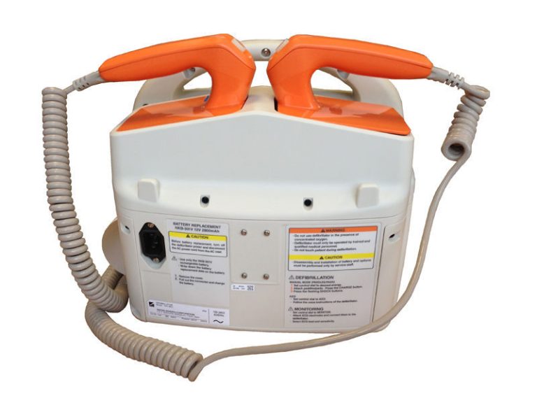 Desfibrilador Cardiolife TEC-5631 Marca: Nihon Kohden